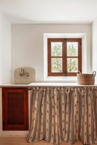 Cabinet Skirt Inspiration To Hide Your Clutter in Style - Quantum ...